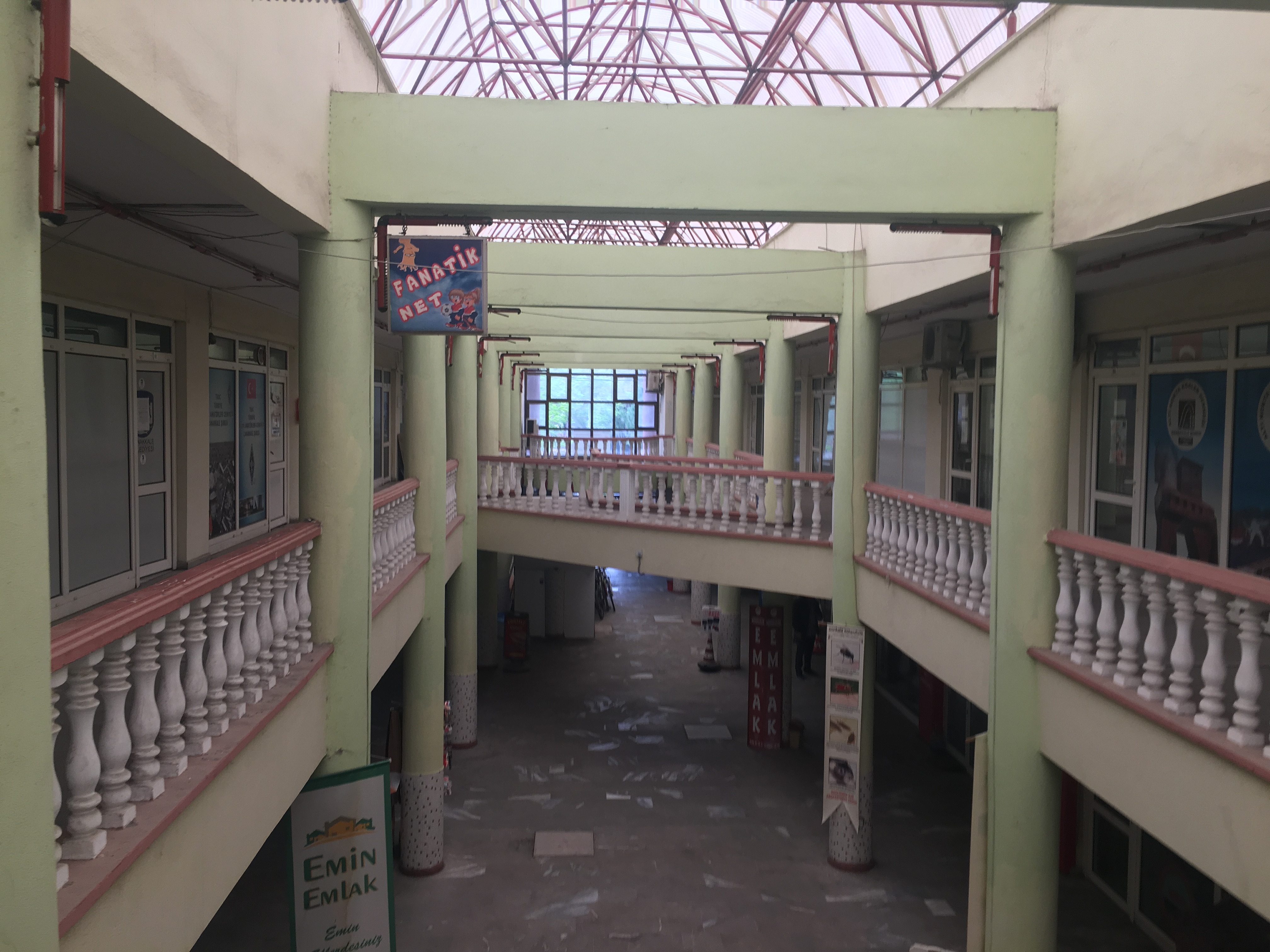 Windows Segmentation Object Detection Model by lAvArtStudio