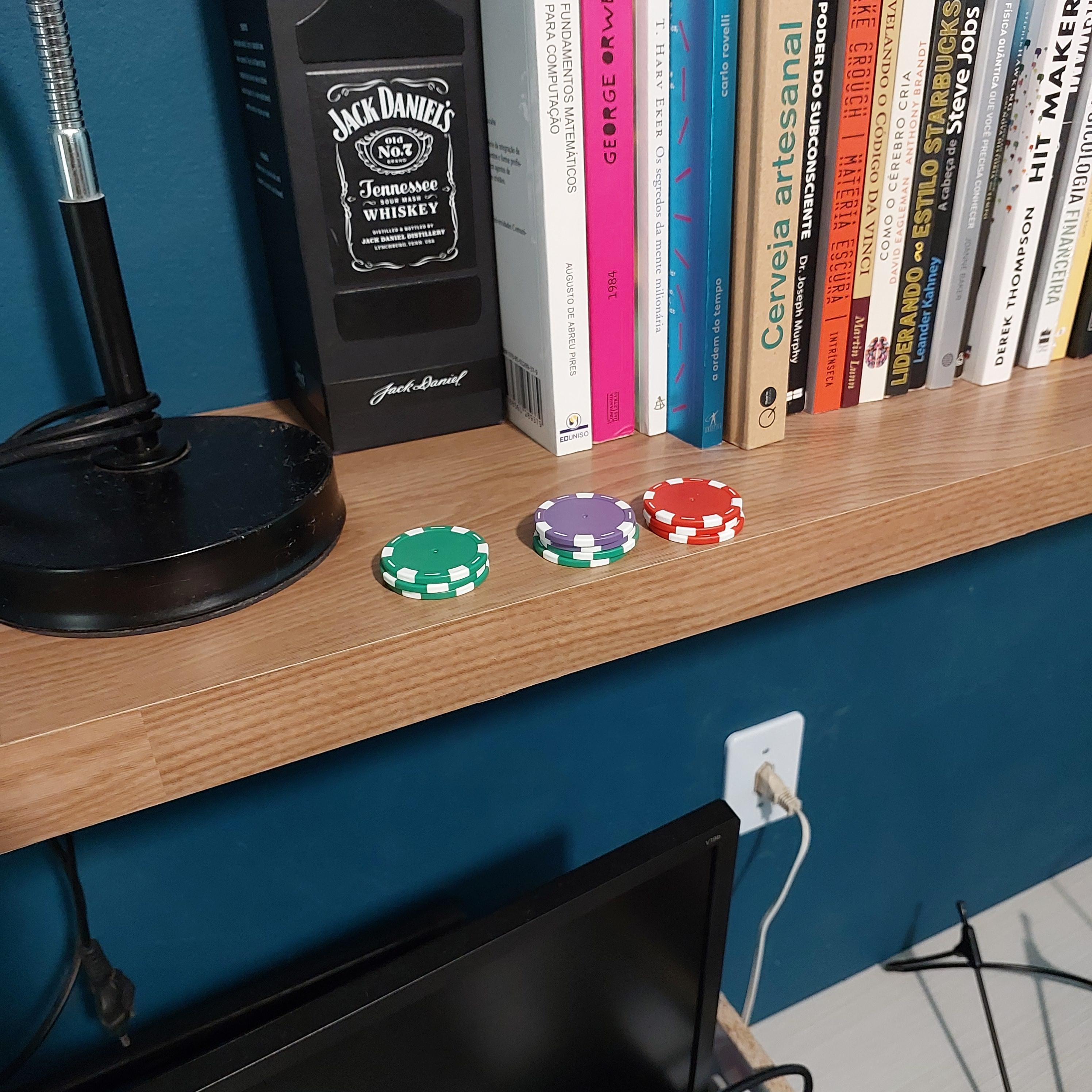 chips-counter-V4 Instance Segmentation Dataset by Daniel de Lima Ferreira