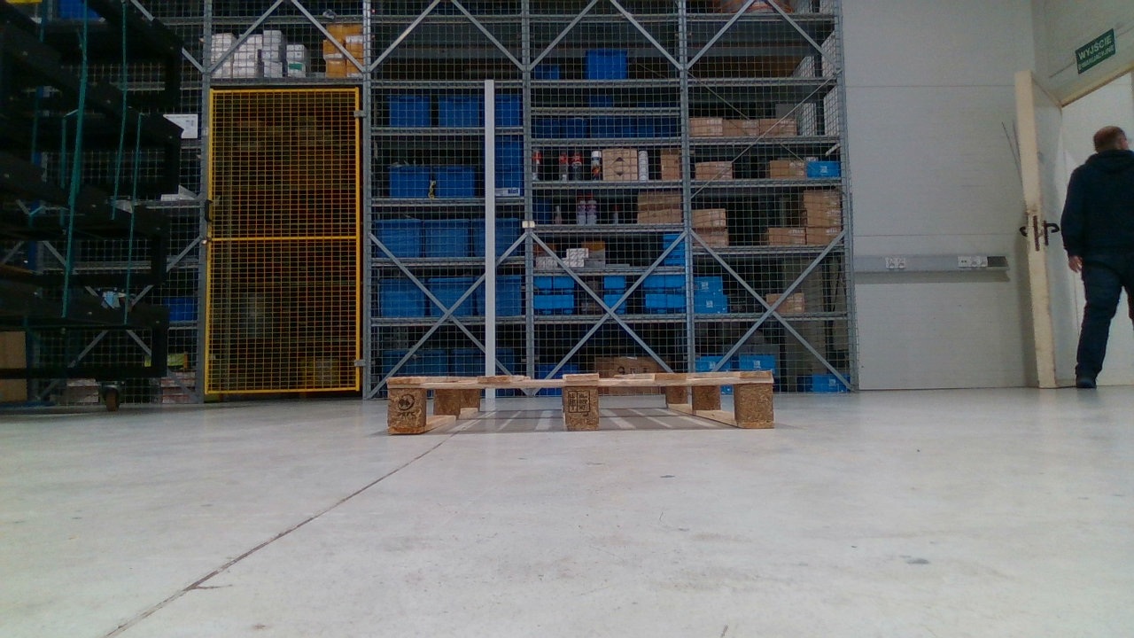 Different pallets recognition Instance Segmentation Model by containers