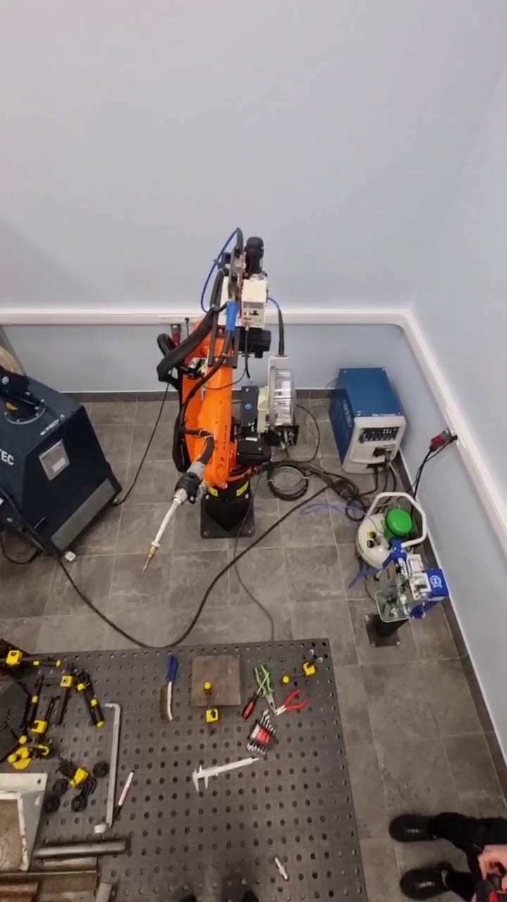 Robot Detection Seg Instance Segmentation Dataset And Pre Trained Model