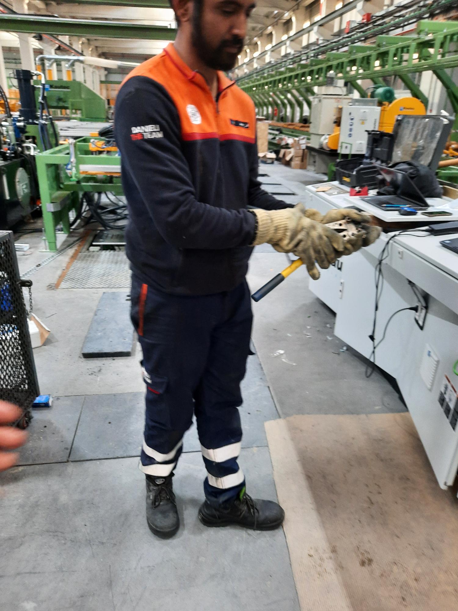 Marco1 Glove Detection Dataset Object Detection Dataset By Danieli Glove Detection 1