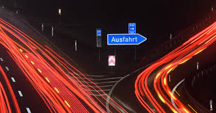 Autobahn Exit Sign Labeling Object Detection Model by kishan