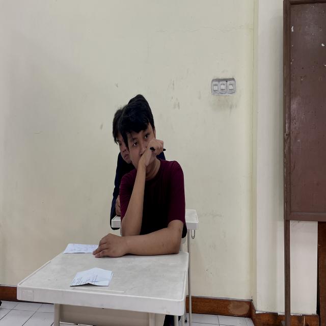 Exmas Cheating-Detection System Object Detection Model (v1, 2025-05-25 ...