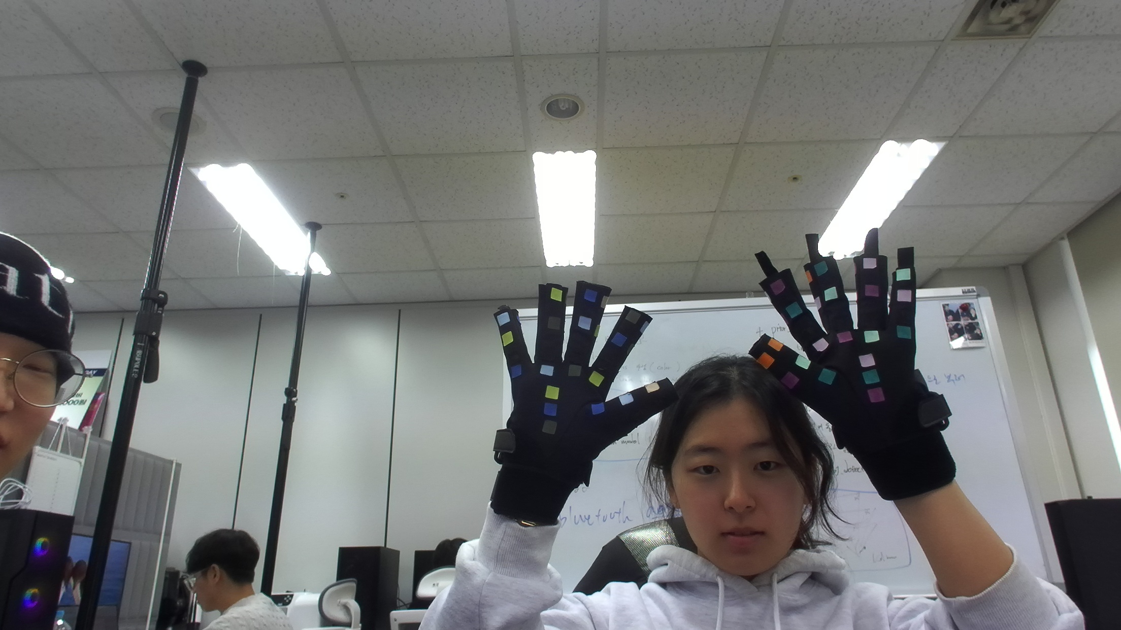 both_hands Object Detection Dataset by yj