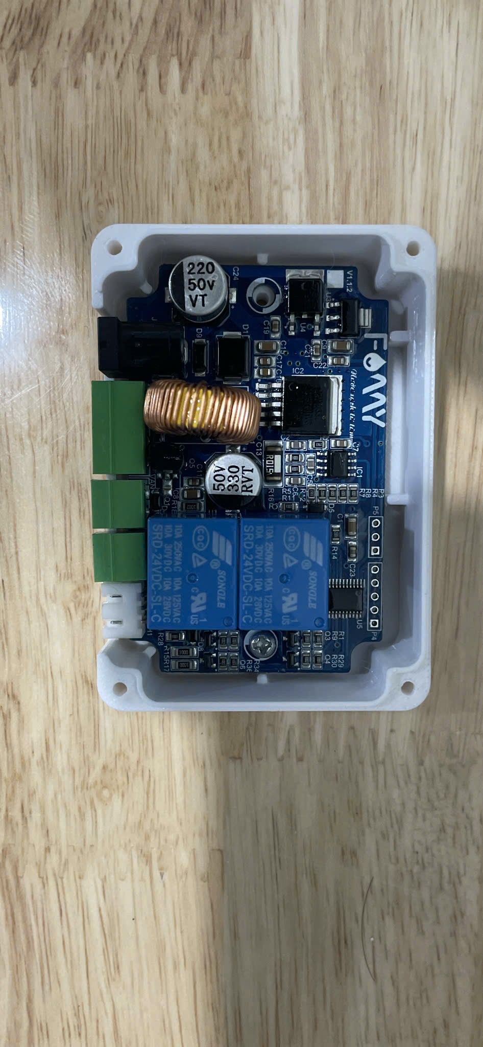 QC Boards Instance Segmentation Model by R2 Dynamic