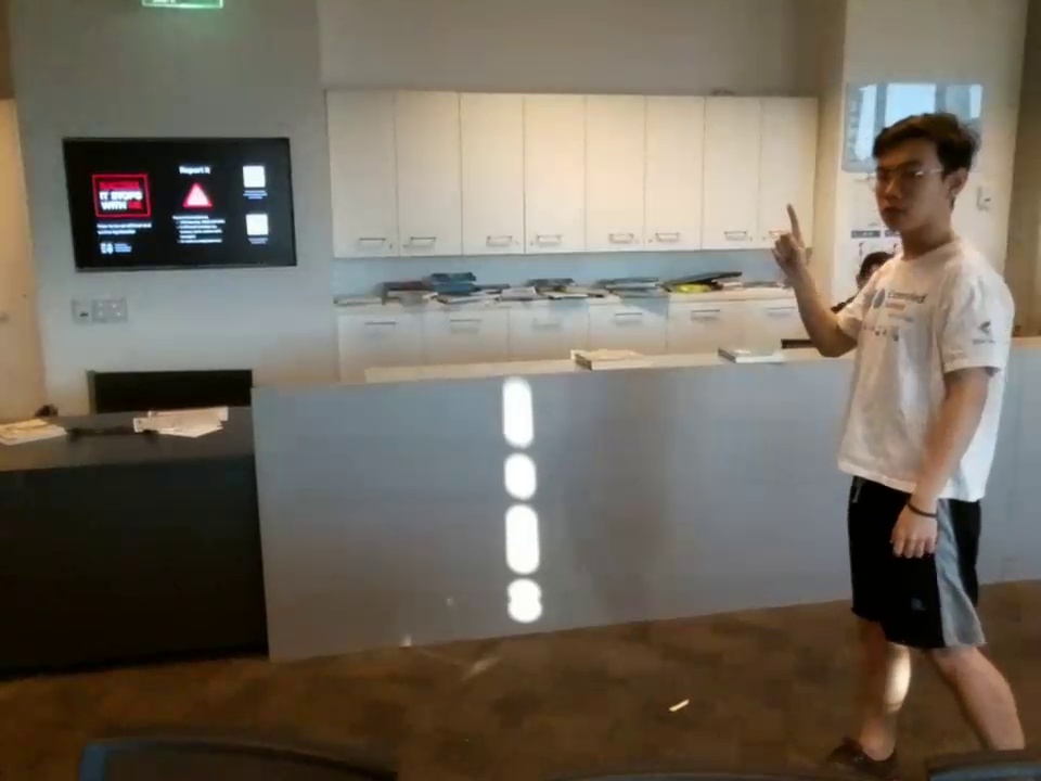 gesture_2 Object Detection Dataset by signrecognition