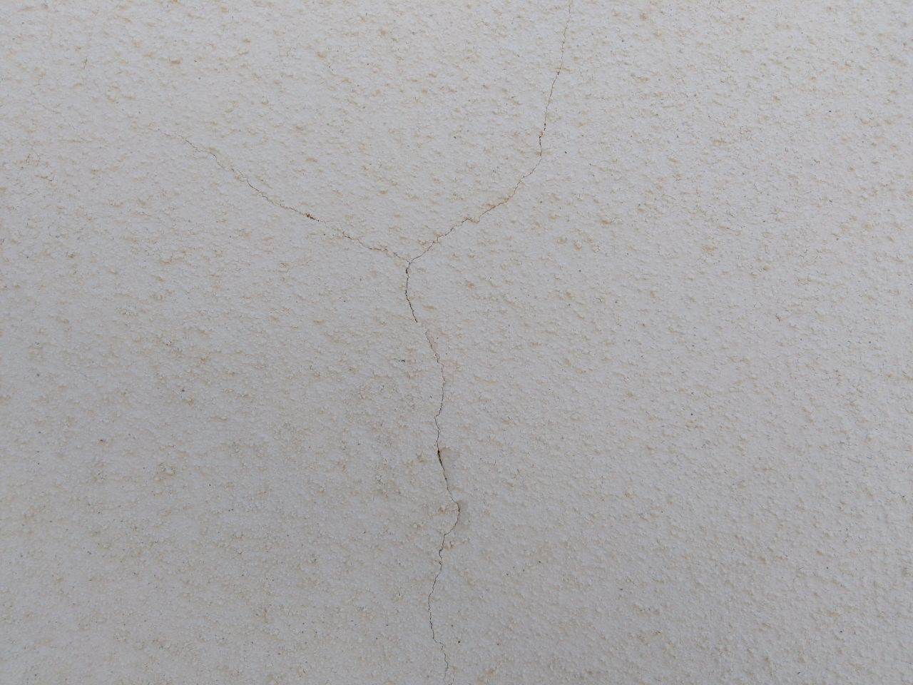 How to Use the concrete Crack Detection Object Detection API