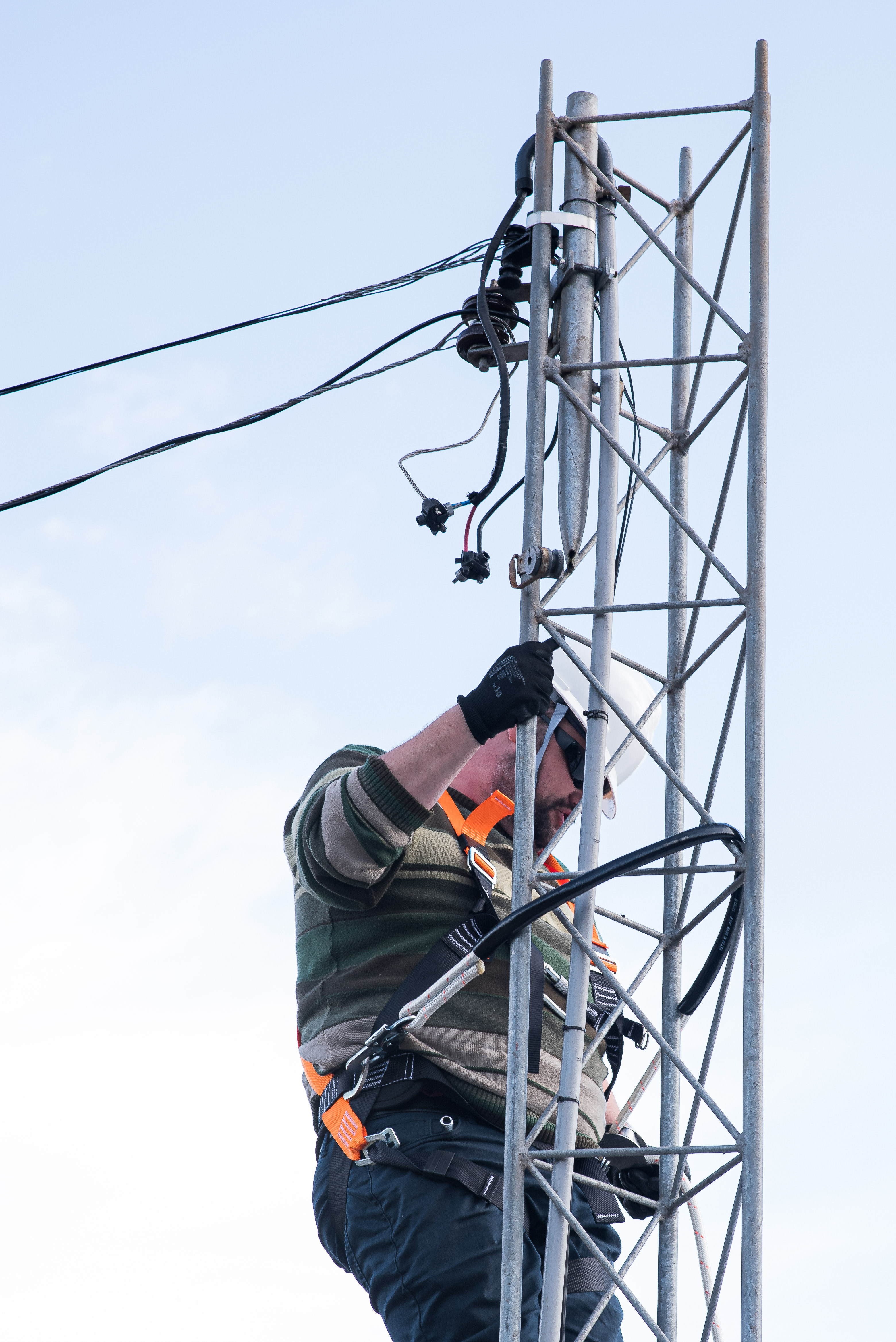 PPE Detection Object Detection Dataset and Pre-Trained Model by UFRGS