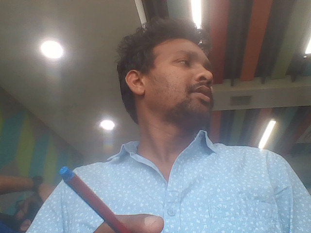 detect pen Object Detection Dataset by yolo train 2