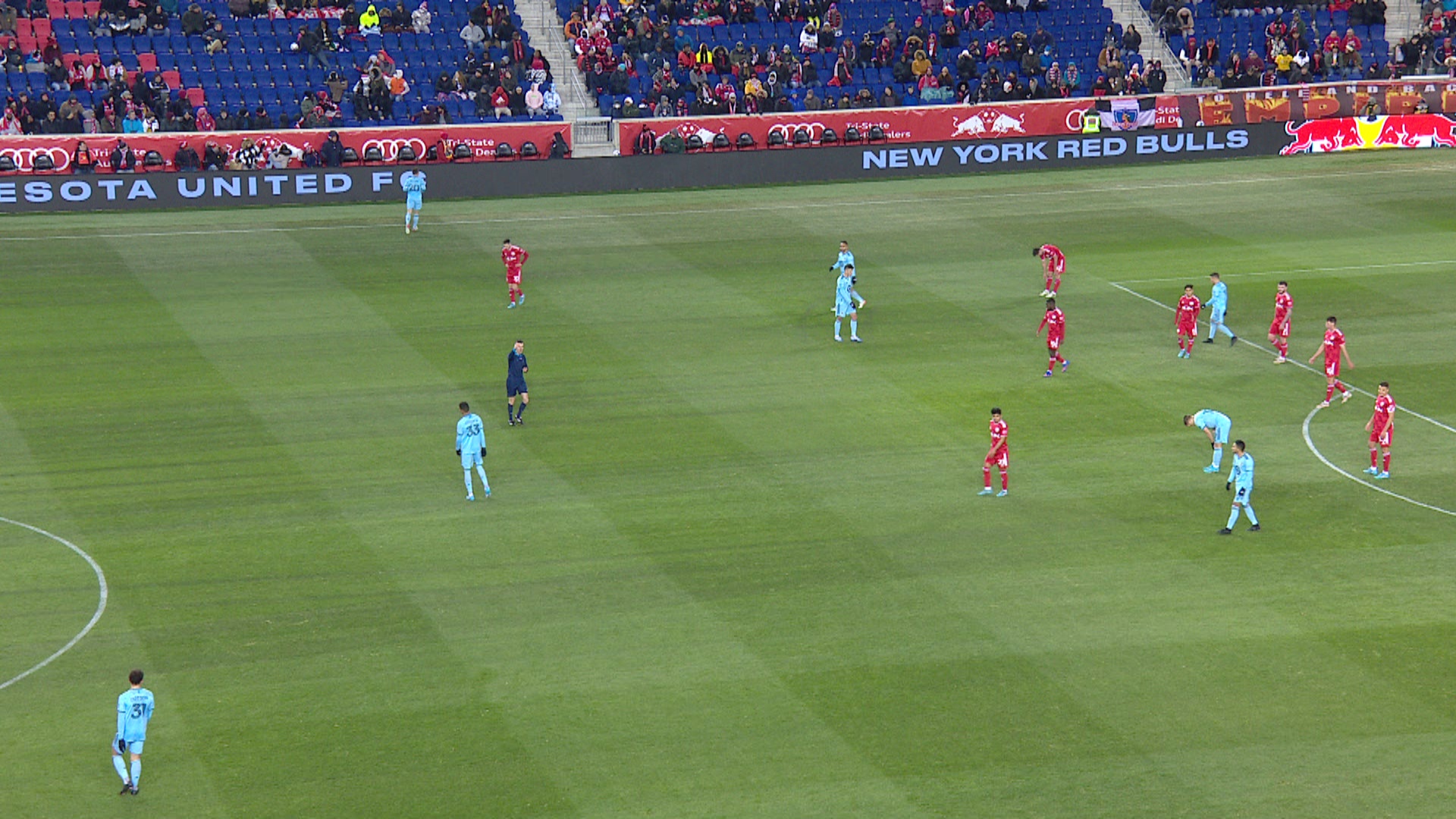 football player (football-player-a7fi5) - Roboflow Universe