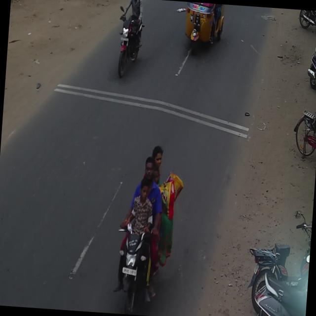 triple_mobile Object Detection Dataset by twowheeler