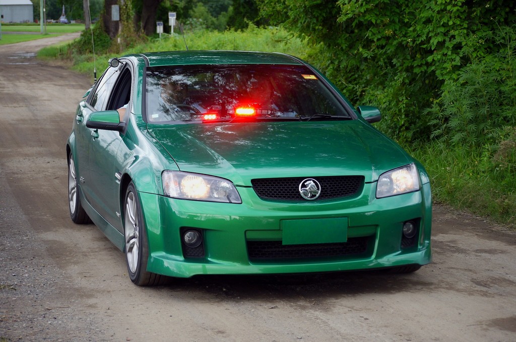 Car detection Classification Dataset by The Innovation Hub