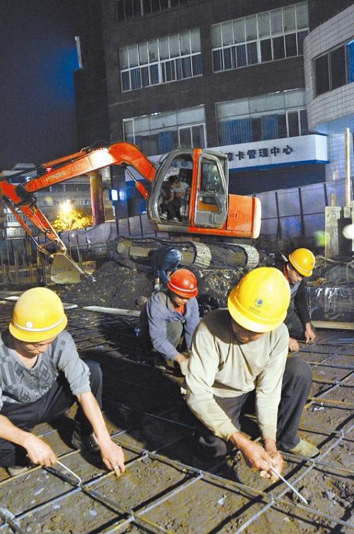 DETECCION DE CASCOS V6 Object Detection Dataset and Pre-Trained Model ...