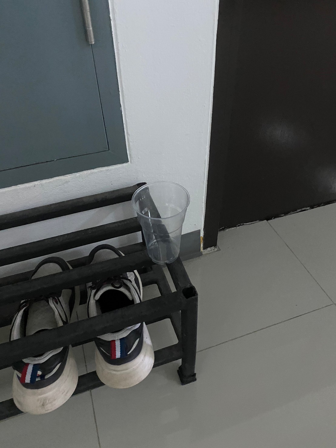 glass Object Detection Model by rmutr