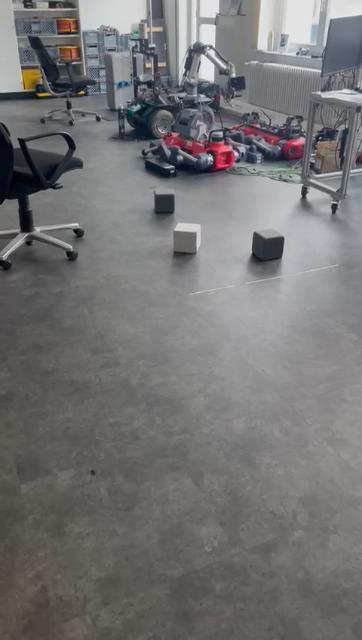 cubes_TODO_remove_blue_and_fix_edge_grey Object Detection Dataset by coco
