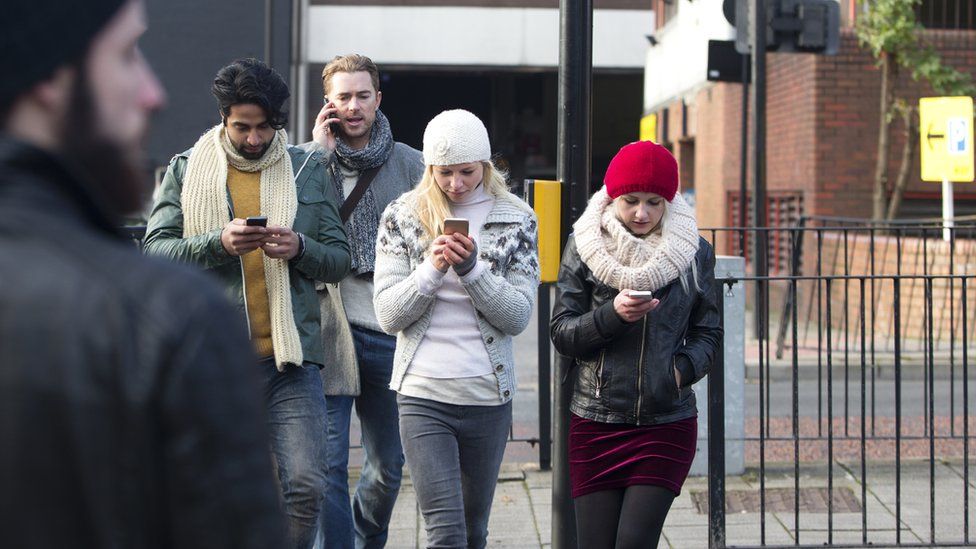 cellphone usage detection Object Detection Dataset by Amar Agnihotri
