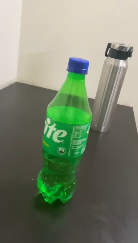 sample 2 Instance Segmentation Dataset by PlastpePlastic bottles