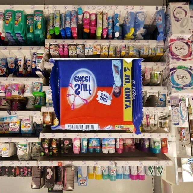 yolo v8 retail Object Detection Model by project-kqdiq