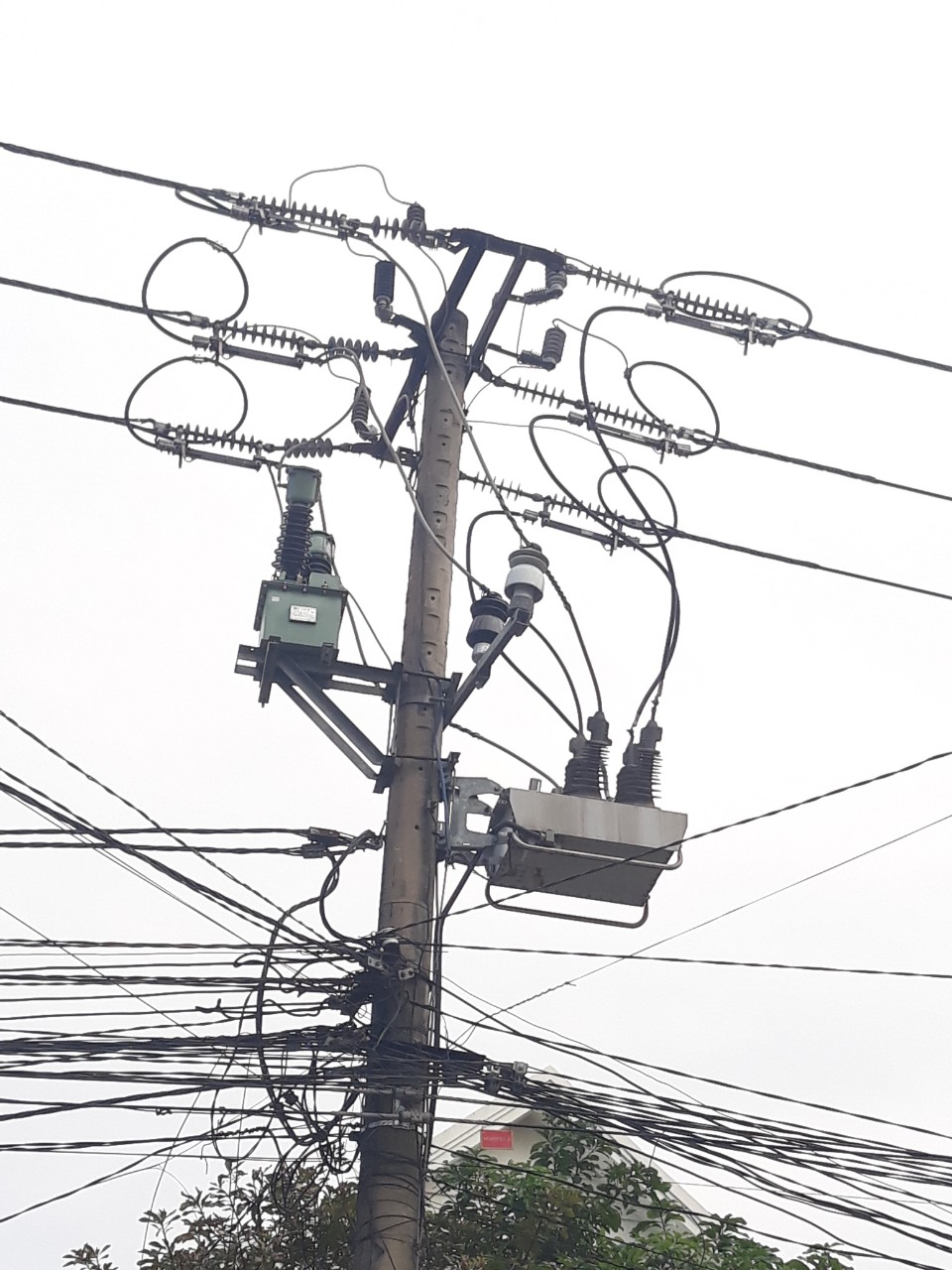 DT recloser TT Object Detection Dataset by BDPC AI GD2