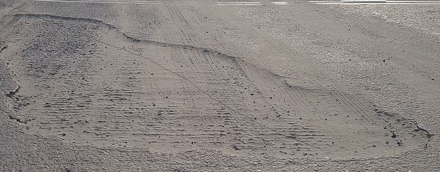 Road damage detection Object Detection Model by garbage team