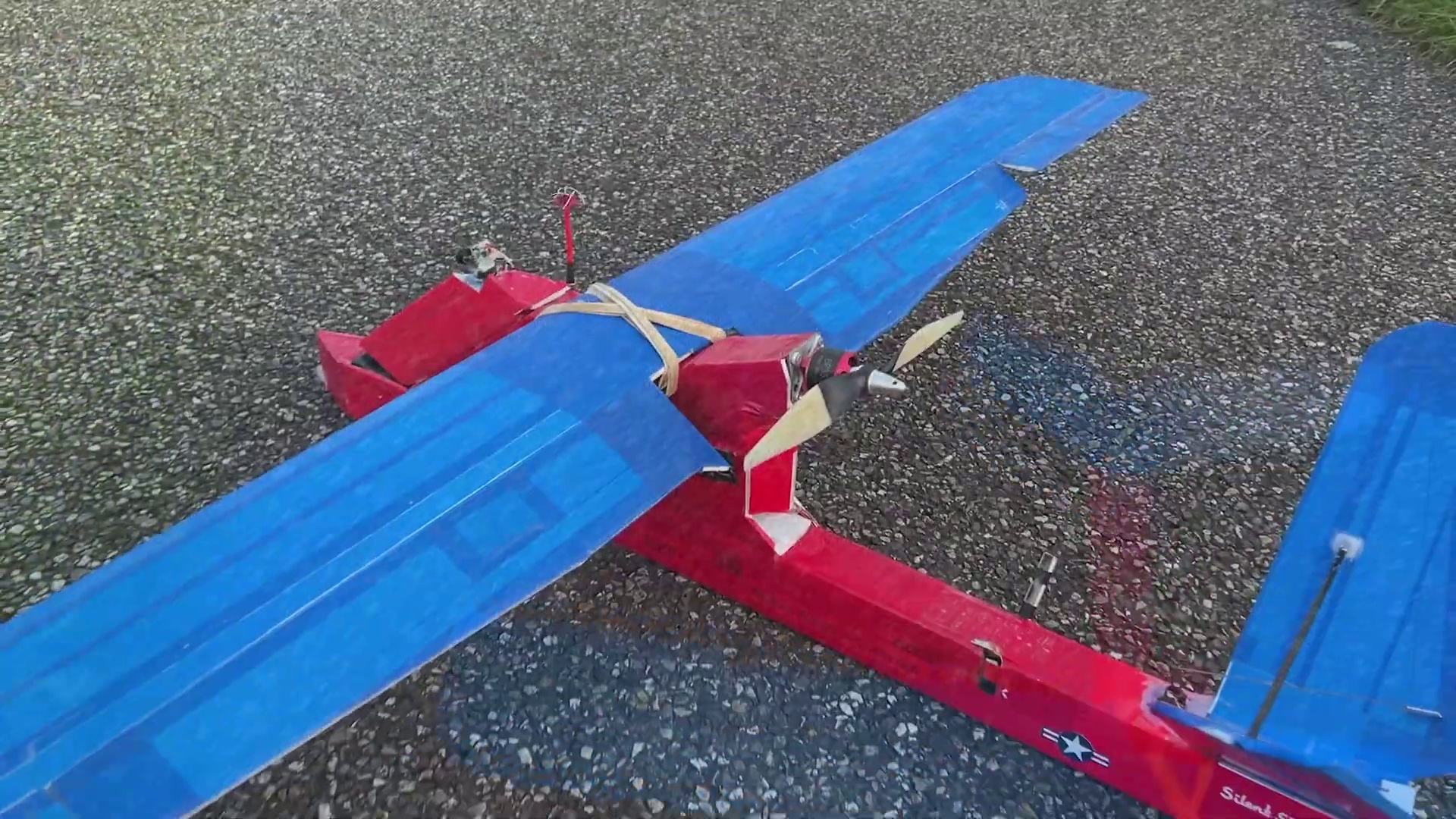 UAV (uav-45dhn) - Roboflow Universe