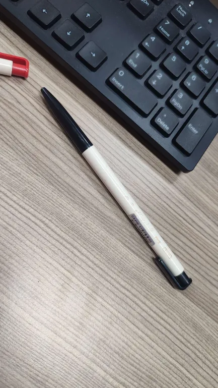 pen-detect Object Detection Model by AIYOLO