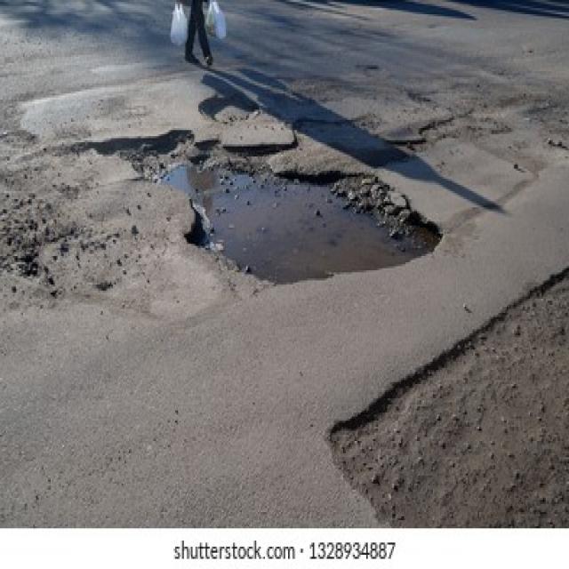 Pothole Object Detection Dataset V1 2022 11 29 10 00am By Mineral