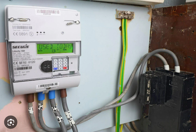 Broken wires near meter Object Detection Dataset by Sam