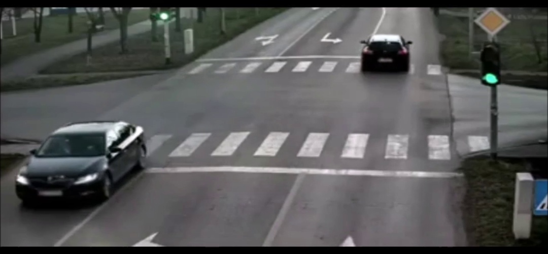 Red Light Violation Object Detection Model By Ddd