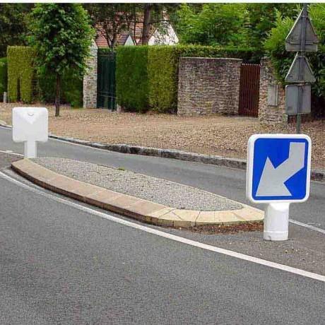 road_sign_segmented Instance Segmentation Dataset by test panneaux