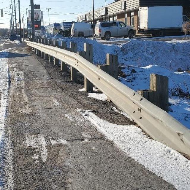 Road Safety AI - Guard Rails Object Detection Model by Guard Rails