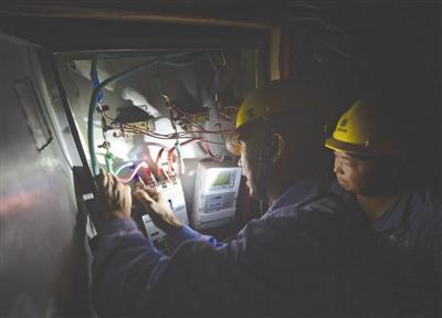 Helmet Detection - HYU AI and ML Object Detection Model by Gantigmaasoldgarage