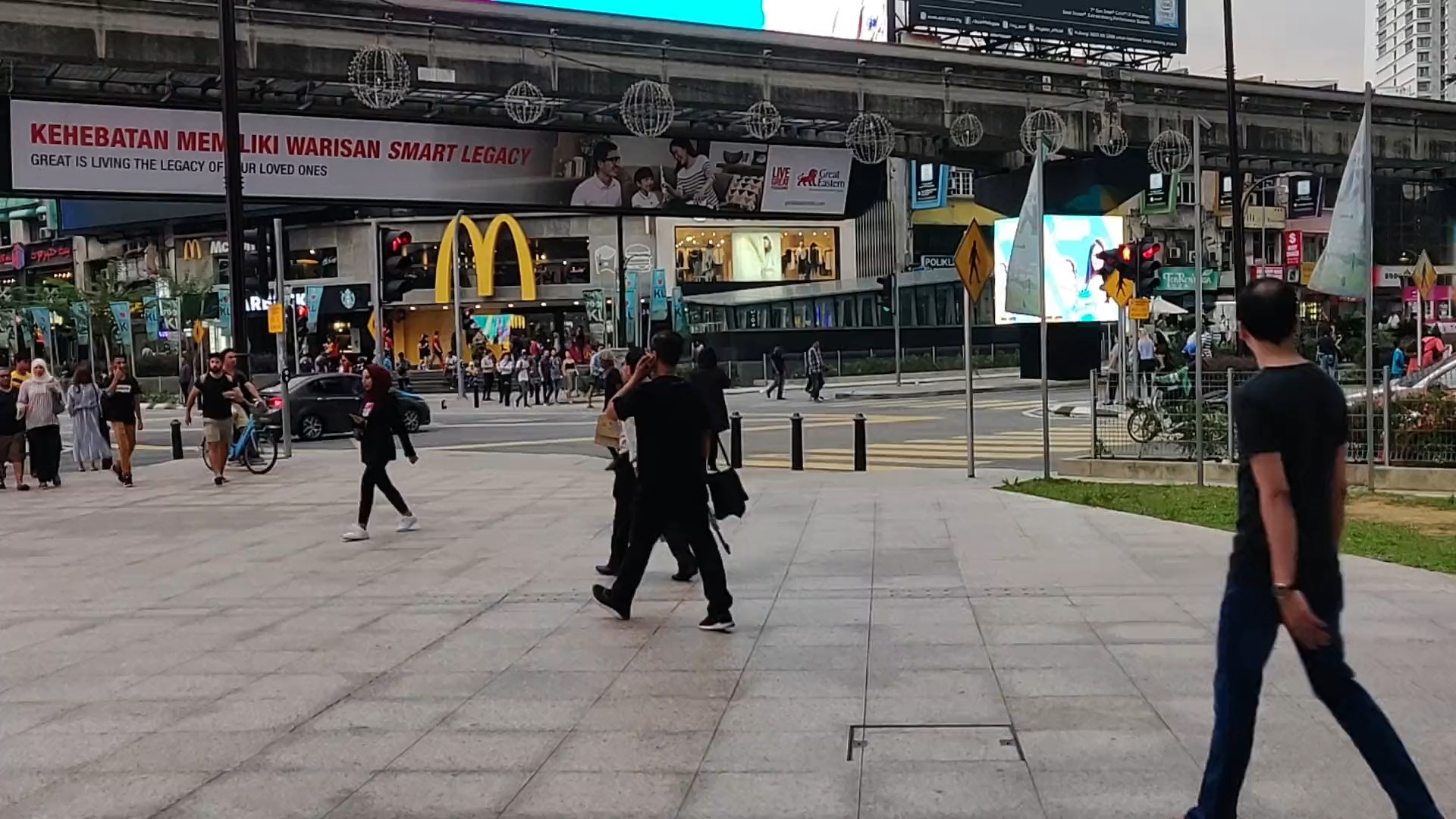 Video Billboard Object Detection Dataset And Pre Trained Model By Daiict