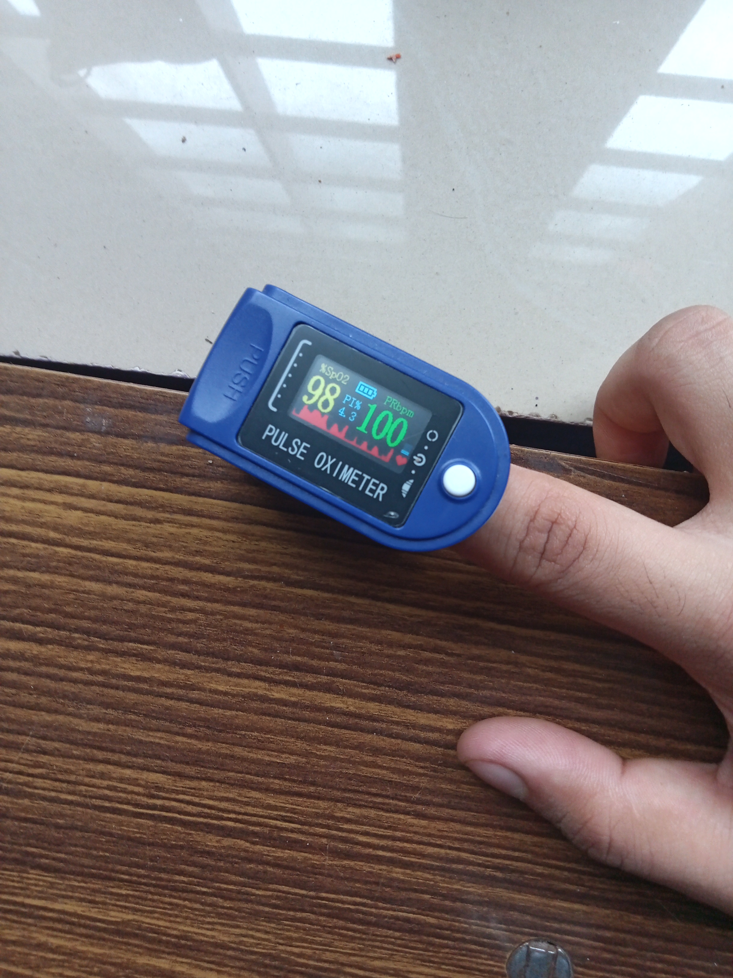 oximeter_v1 Object Detection Dataset and Pre-Trained Model by Campus ...