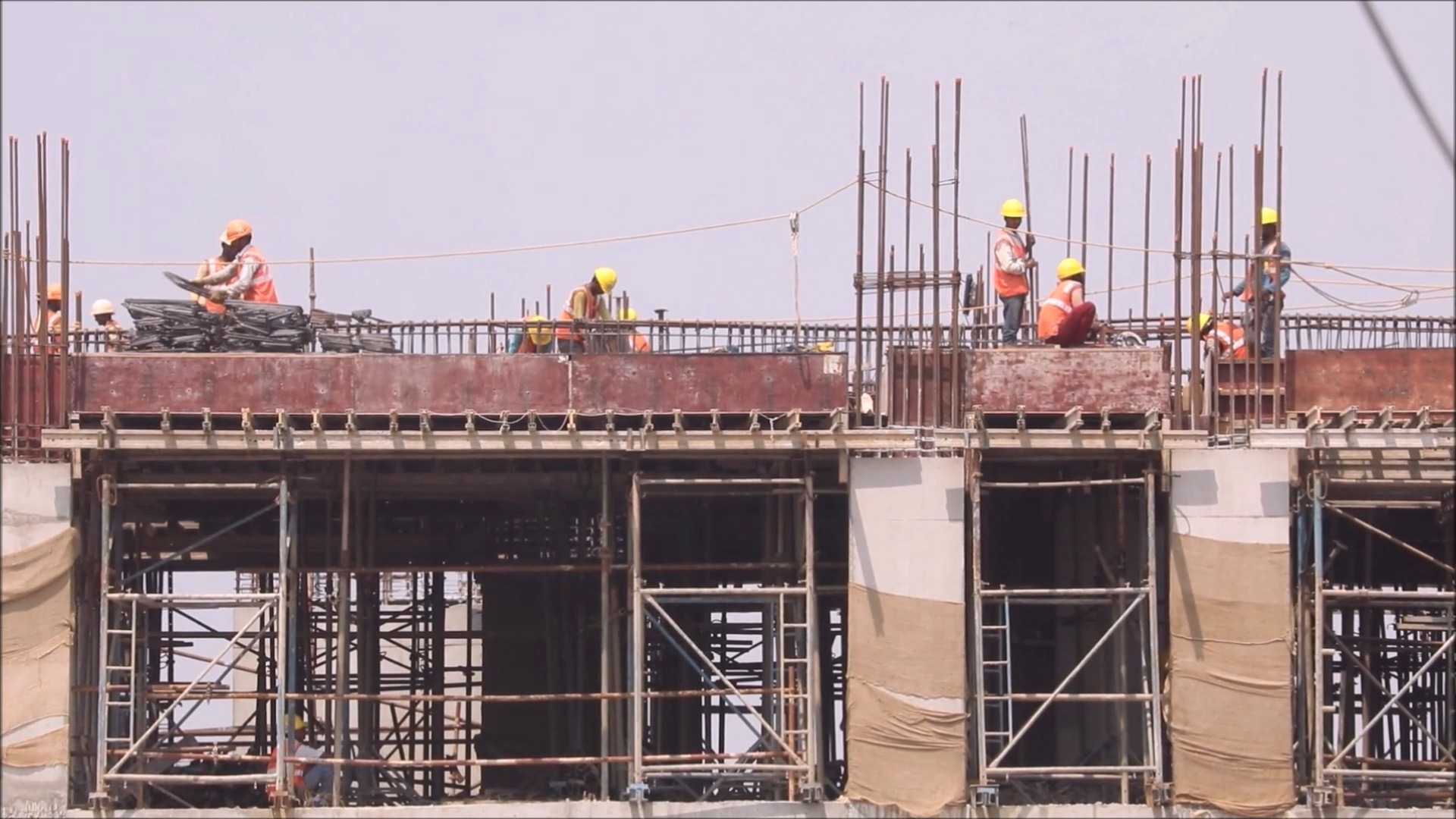 Helmet detection1 Object Detection Model (v2, Roboflow Instant 1 [Eval]) by hi