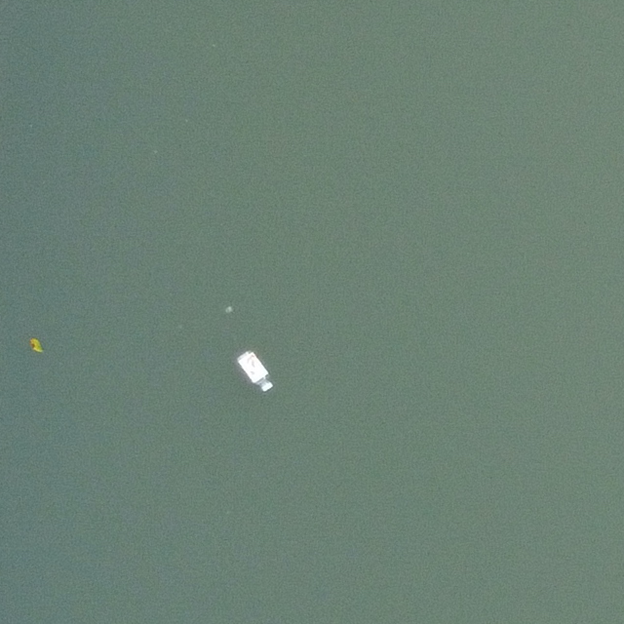 floatplasticwaste-v3 Object Detection Model by floatplasticwasteriver