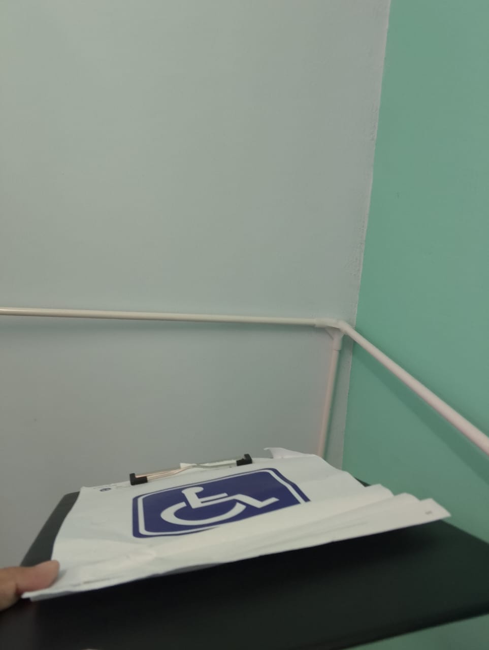 AI Class (ai-class-r7tvc) - Roboflow Universe