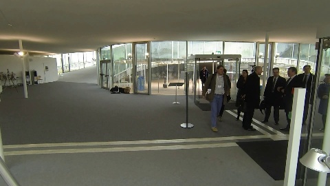 crowdhawk - Roboflow Universe