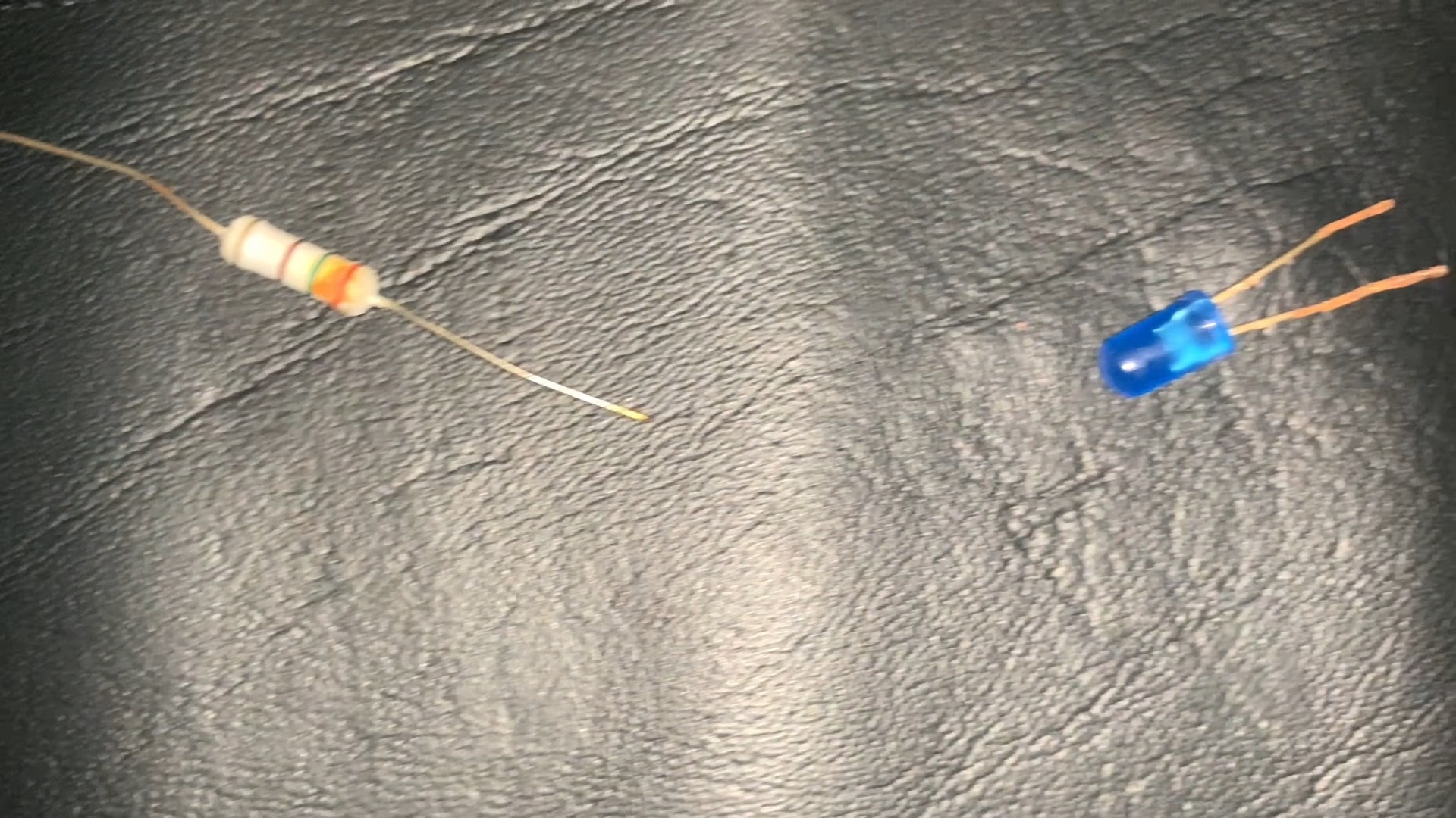 Electronics Component Detection Object Detection Model by Hex