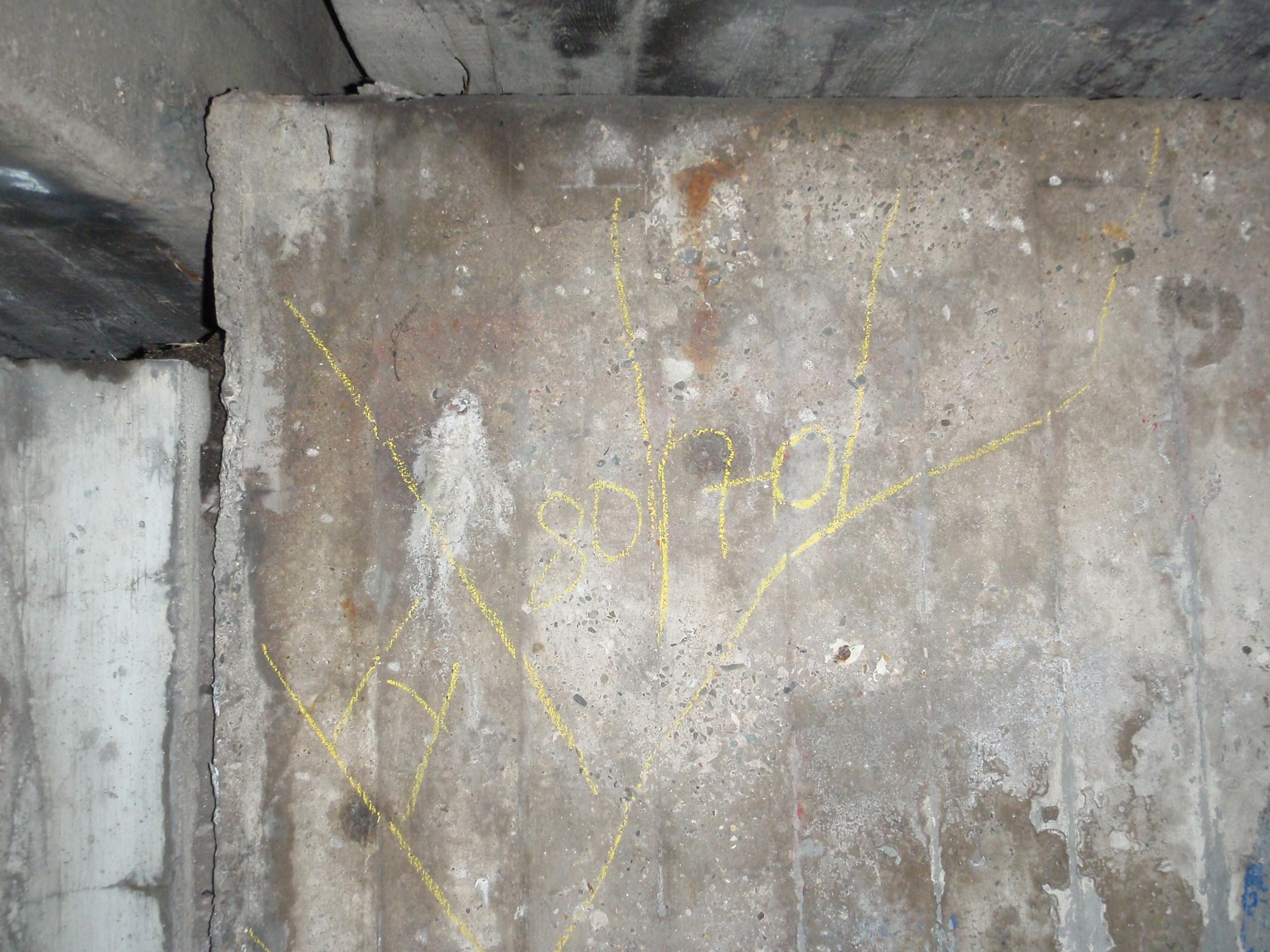 Spalling8 Object Detection Dataset by Cracks and Spalling