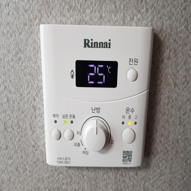 a-eye-2 Instance Segmentation Model by Sungkyunkwan Univ