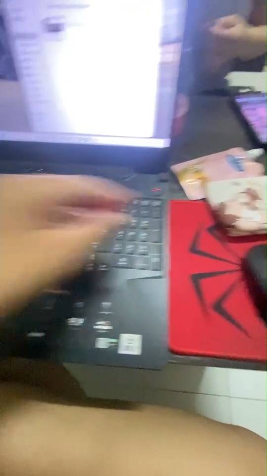 Wallet Object Detection Model by palm