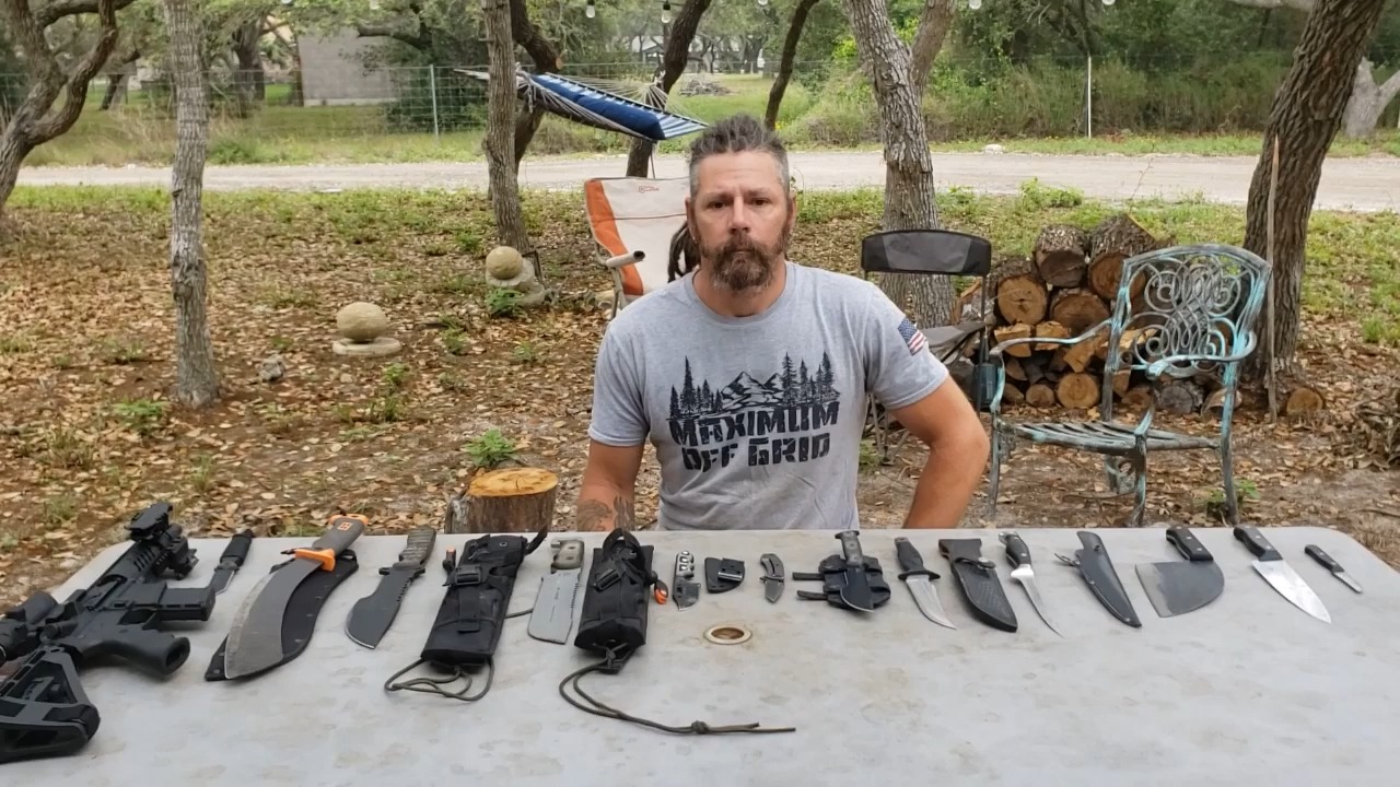 knives Object Detection Dataset (v2, 2022-04-04 1:36pm) by Suhail Hany