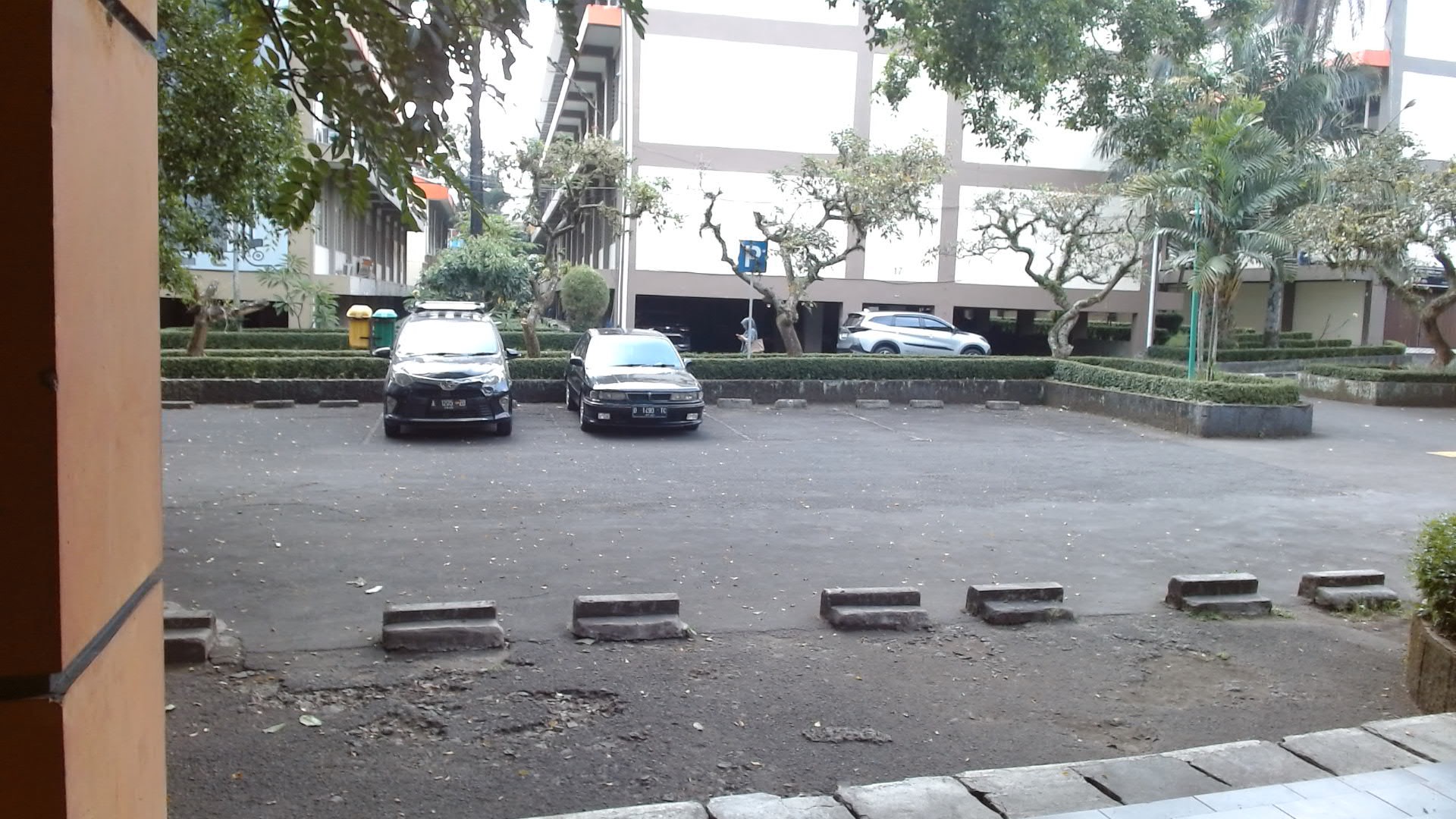 Parking Detection Object Detection Dataset And Pre Trained Model By Yarr