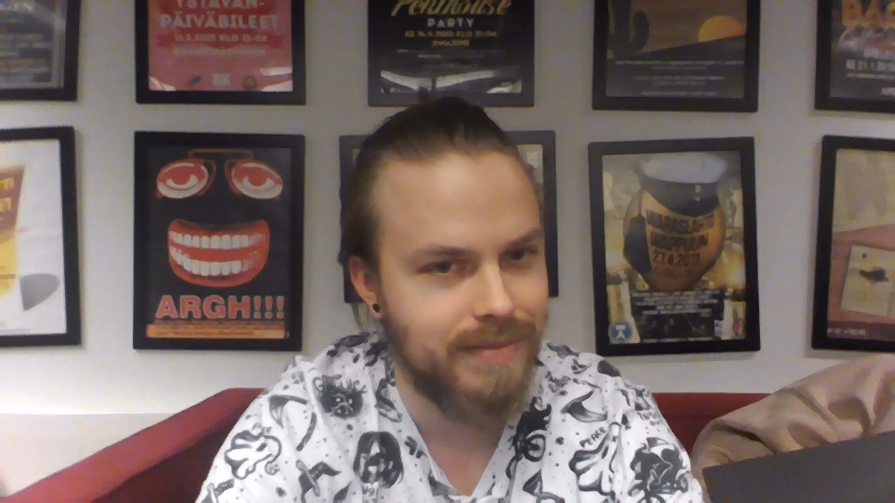 Faces and boardgames V2 Object Detection Dataset by FacialRecognition