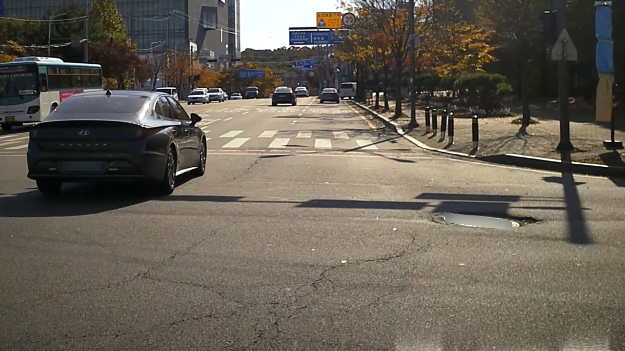 pothole_v2 Object Detection Dataset by Hyun