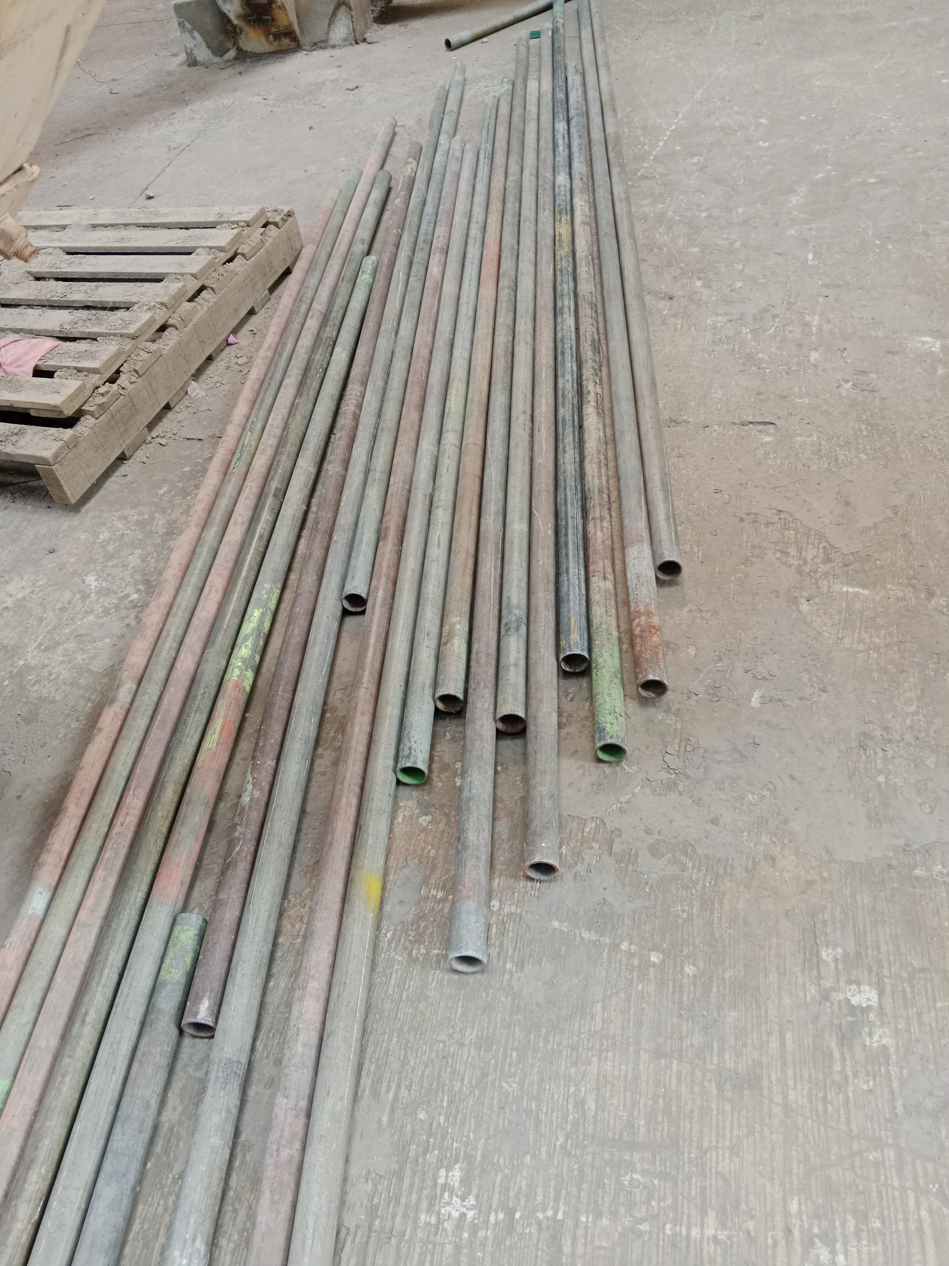 Scaffolding Pipe Counting - Roboflow Universe