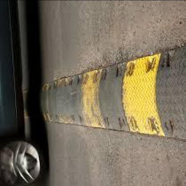 Speed Breaker Object Detection Model By Yolov7