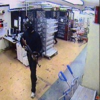 Weapons Detection Model YOLOv5 - Roboflow Universe