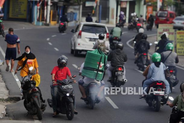 Plat Sepeda Motor Object Detection Dataset and Pre-Trained Model by ... Plat Sepeda Motor Object Detection Dataset and Pre-Trained Model by ...